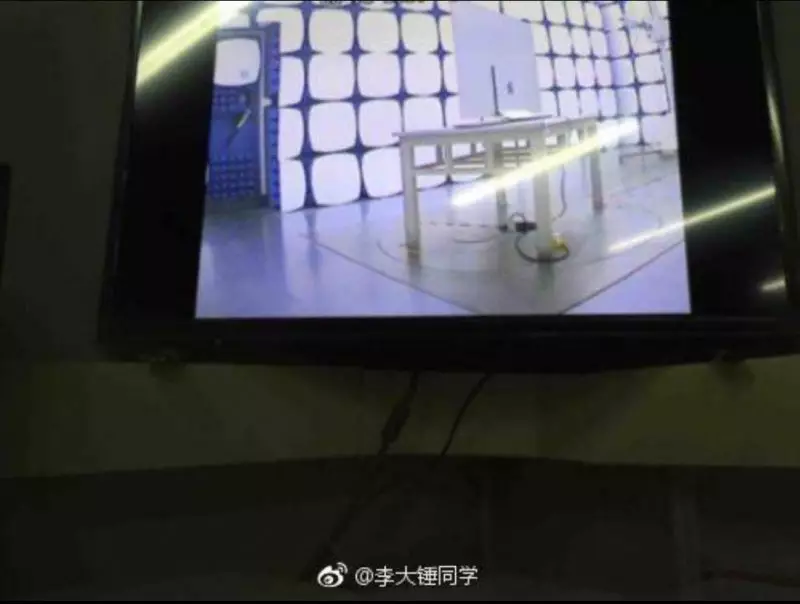 Pangrungokake: Apple TV katon ing China 8482_1