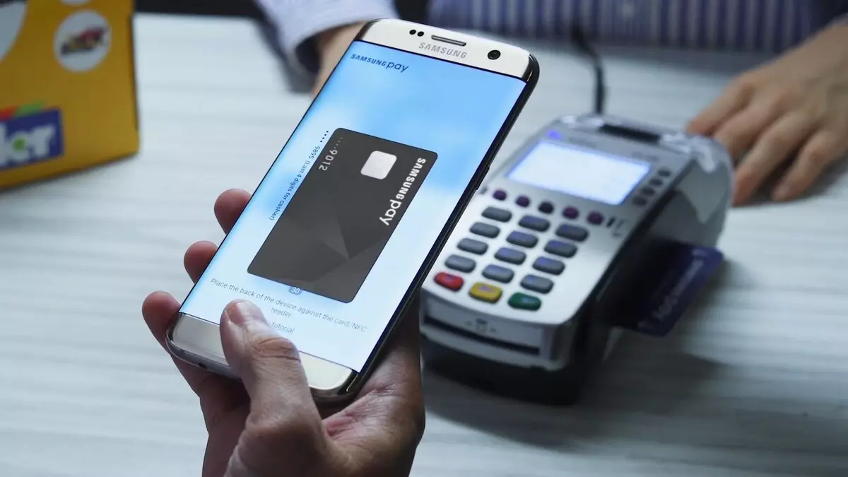Samsung Betal ønsker å komme til andre smarttelefoner, her er arroganse 8566_0