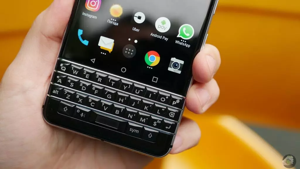 Blackberry KeyOne: Android sòlid amb botons 8649_1