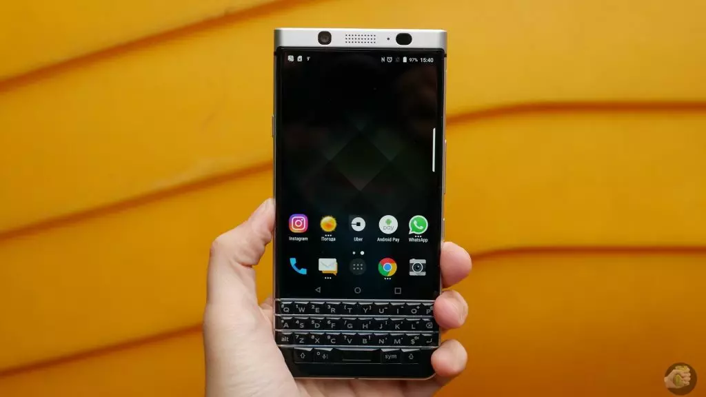 Blackberry KeyOne: Android sòlid amb botons 8649_2