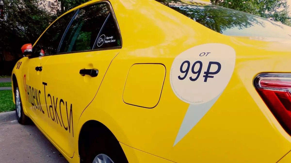 Braut yandex.taxi þjónustu, en það er lofað að laga 8769_0