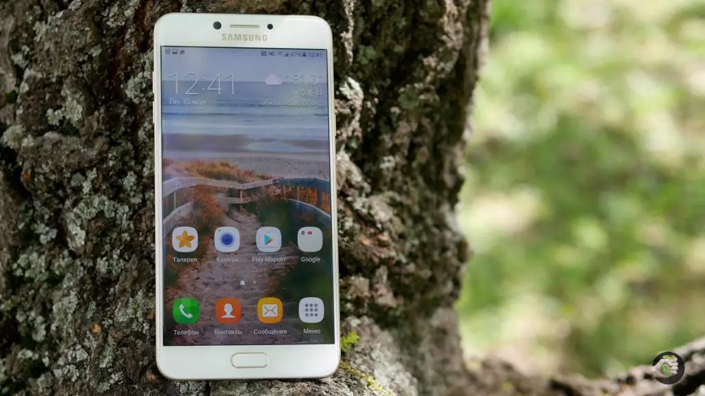 Samsung Galaxy C7 Pro: Ինչպես ծեծել չինարենին: 8852_1