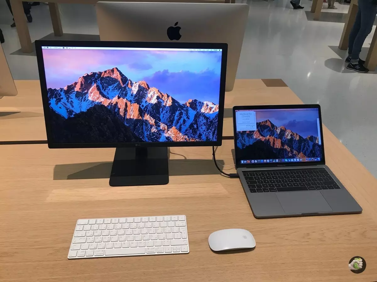 ဒူဘိုင်းရှိ Apple Store အသစ် - ဓာတ်ပုံ, ဗွီဒီယို, မွေ့လျော်! 8891_51