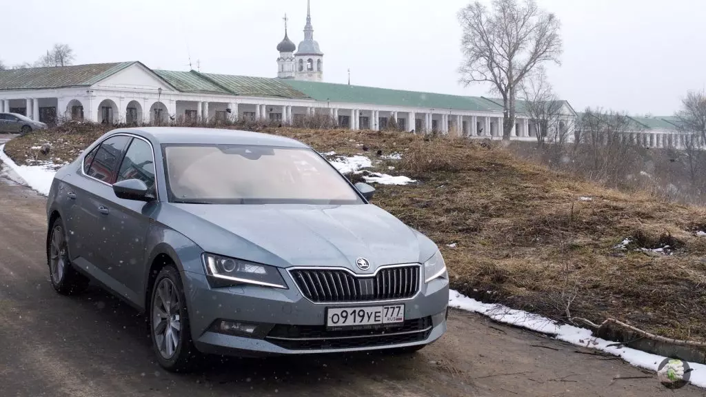 Wylsadrive: Binini na Byihuse Skoda SuperB 9054_8