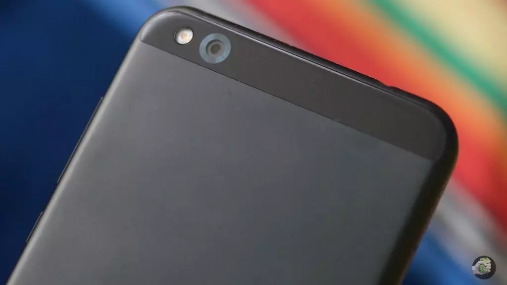 Xiaomi Mi 5C: Beautiful, maar met eienaardighede 9069_4