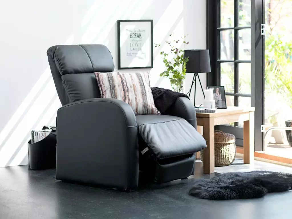 Ħaġa tajba - Armchair-Reklamatur! 9155_5