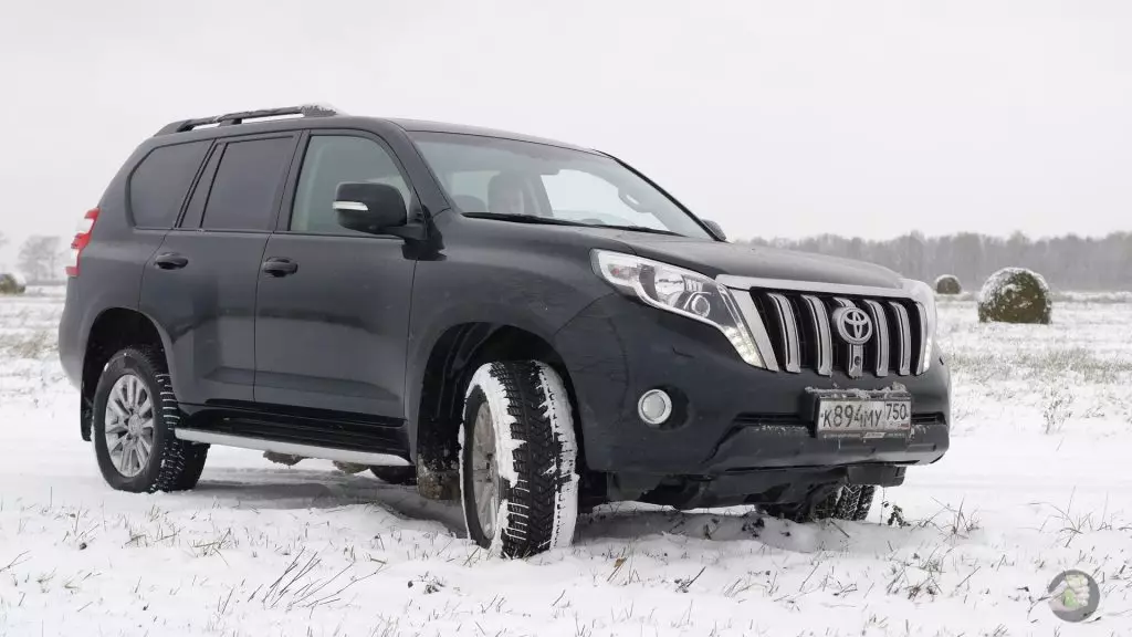 TOYOTA-LAND-CRUISER-PRADO-17