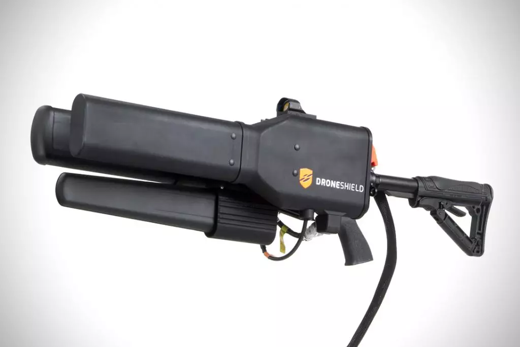 dronegun-tactical-drone-jammer-3