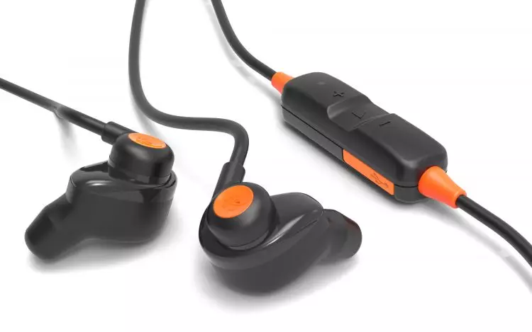 DB-earbud-WITH-REMOTE-750X469