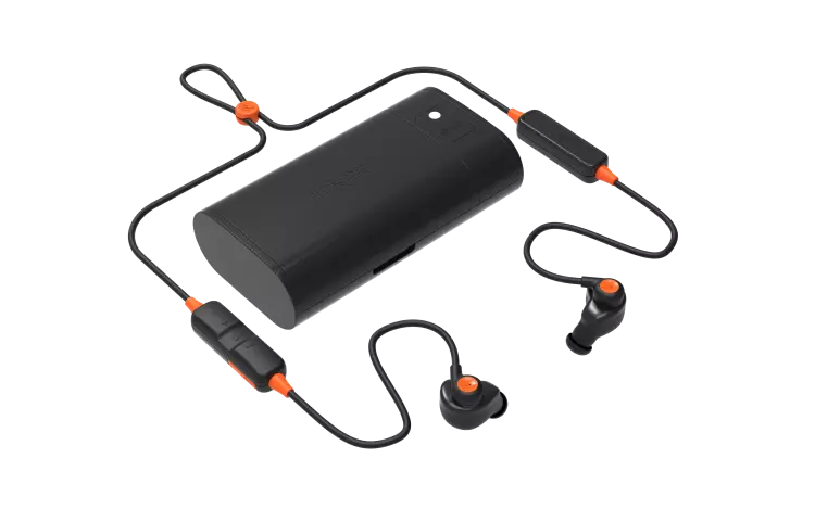 DB-heating-dock-with-earbuds-750x469