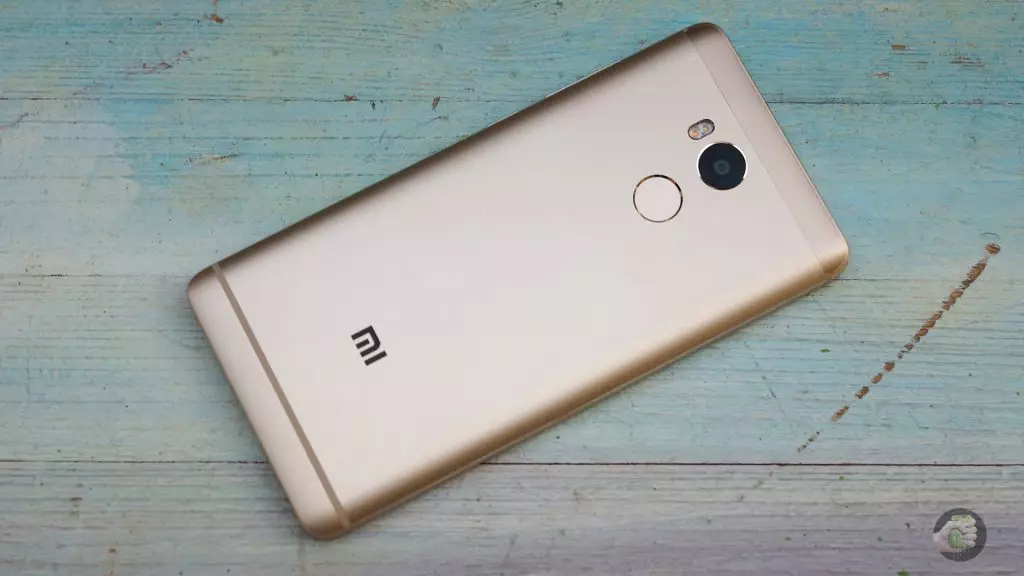 Xiaomi-redmi-4-prime-1